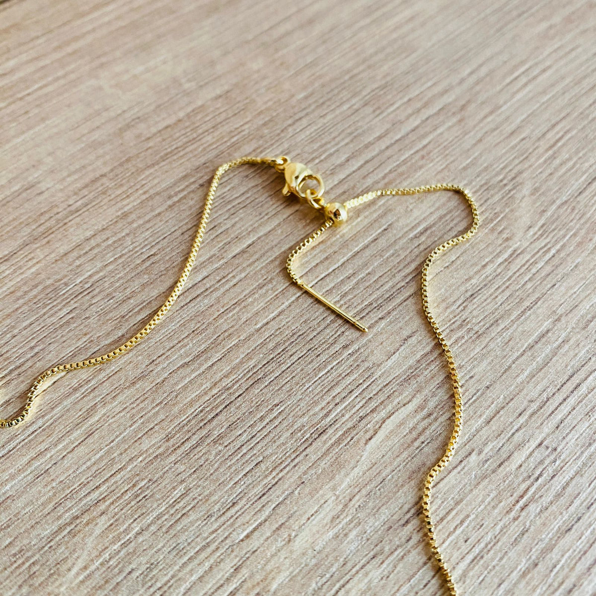 Collar Letra R Muranos Verdes – aleskha